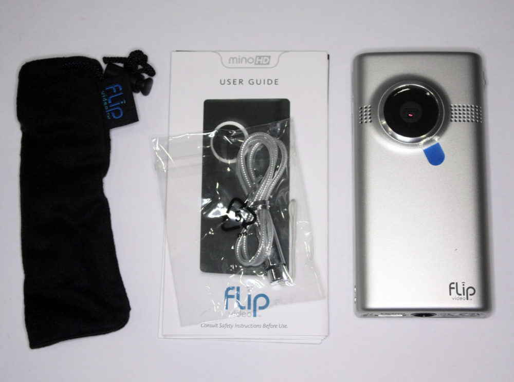 New CISCO Flip MinoHD Video Camera 4 GB 1 Hour(3rd Generation) – Silver ...