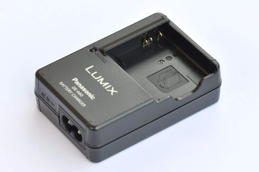 New Genuine Panasonic DE-A60 A60 Lithium Batteries Charger For DMW-BCF10??DMW-BCF10E??DMW ...