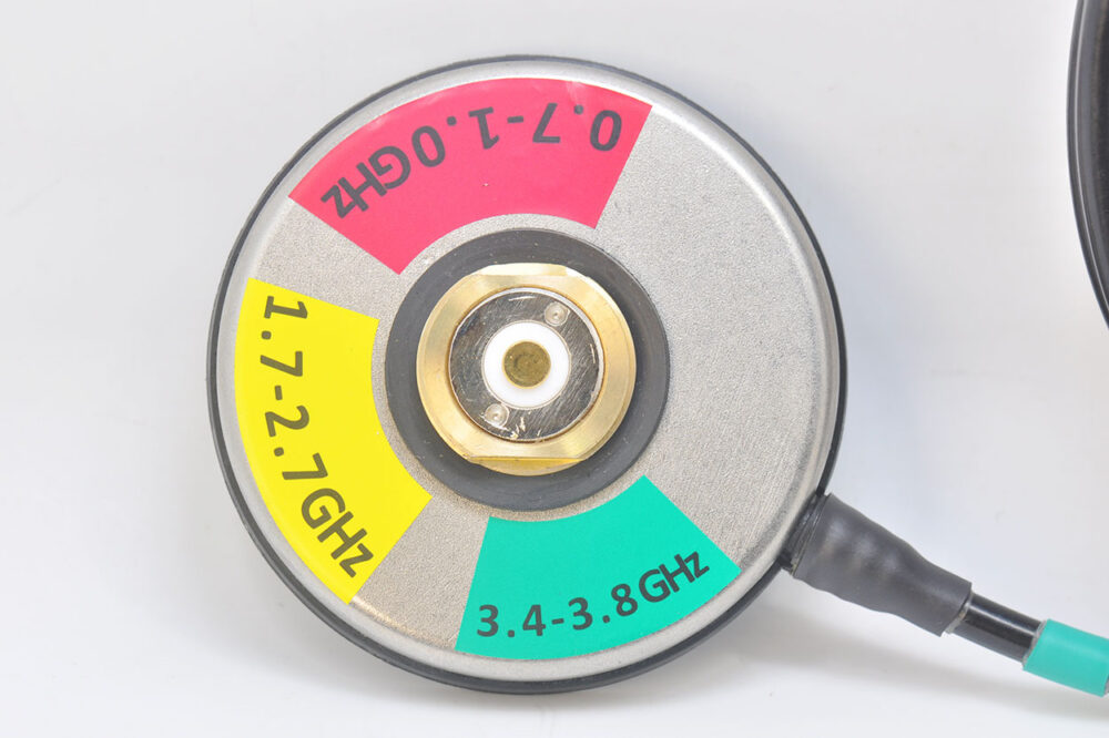 3.7M Antenna PCTEL IBFLEX SCANNING RECEIVER 698MHz – 3.8 GHz LTE ...